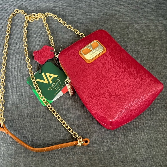 Valentina | Bags | Nwt Valentina Leather Crossbody Shoulder Bag Phone ...